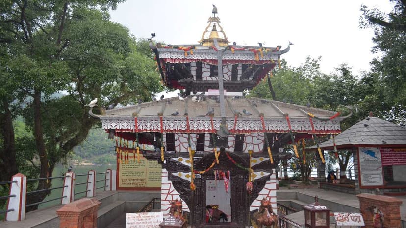 12 Best Hikes Near Kathmandu Valley You Can Do in a Day